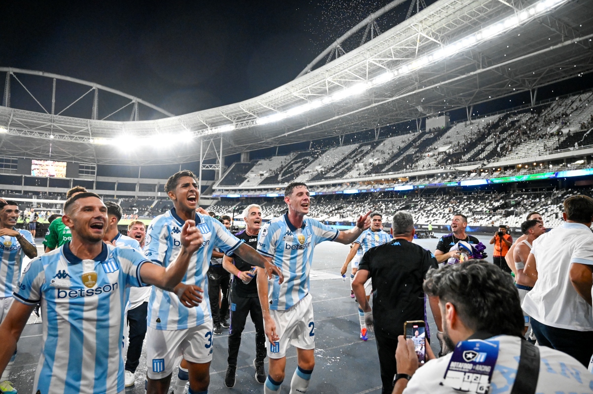 Racing bate Botafogo e é campeão da Recopa Sul-Americana. Veja os gols ...