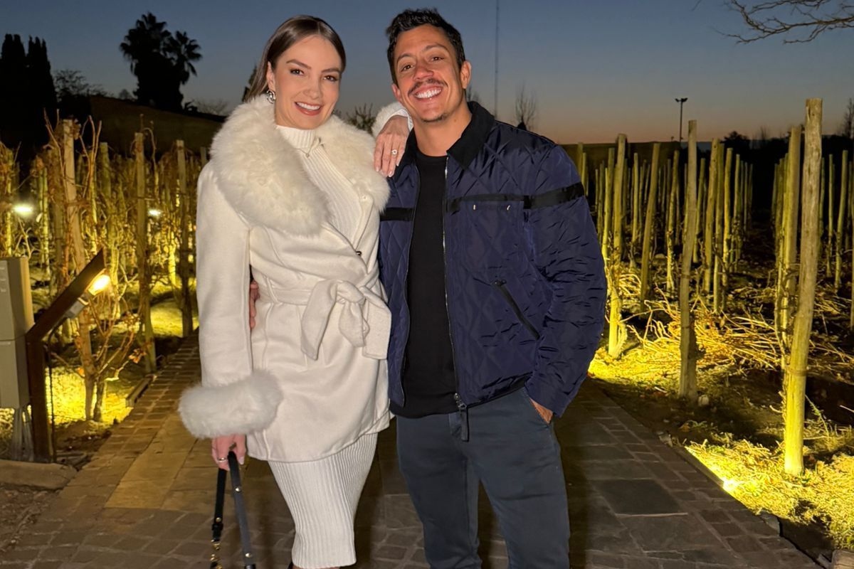 Renato Albani viaja com a noiva para celebrar seus 40 anos - O SERINGAL