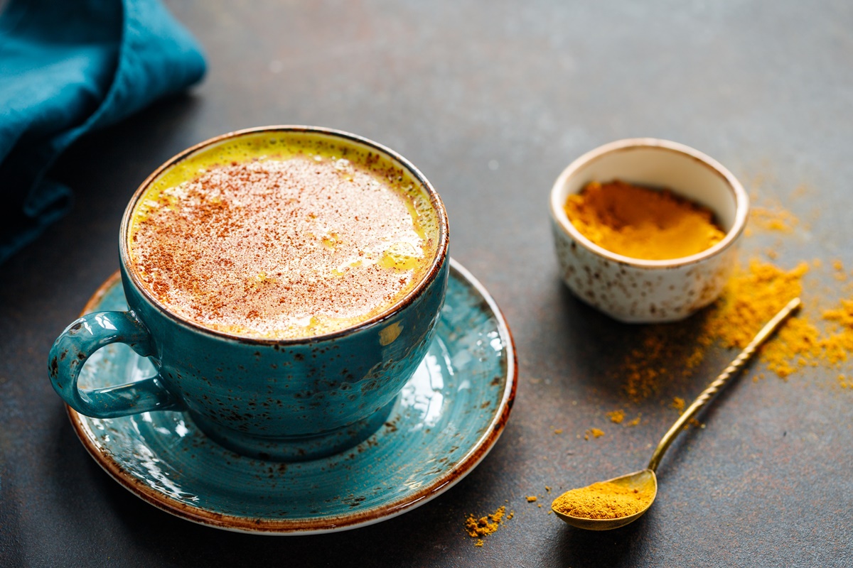 Café com cúrcuma melhora a imunidade, dá foco e energia. Saiba fazer ...