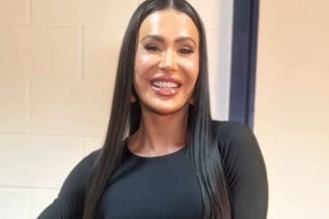 Gracyanne Barbosa revela motivo de ainda morar com a mãe de Belo - O ...